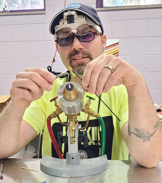 Artist Profile: Clinton Smith – Sandwich Glass Museum