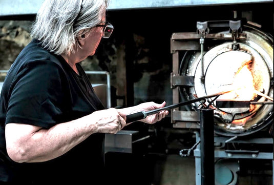 Artist Profile: Mary Angus – Sandwich Glass Museum