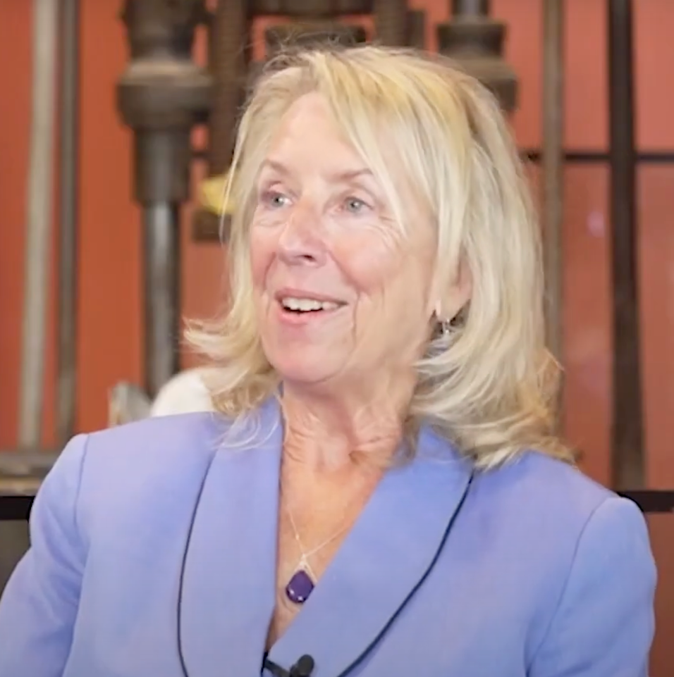 About Us – Sandwich Glass Museum